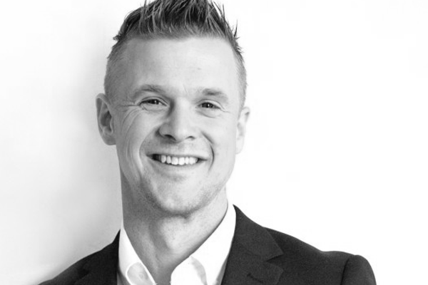 Kontakt UPS/avbrottsfri kraft - Coromatic AB